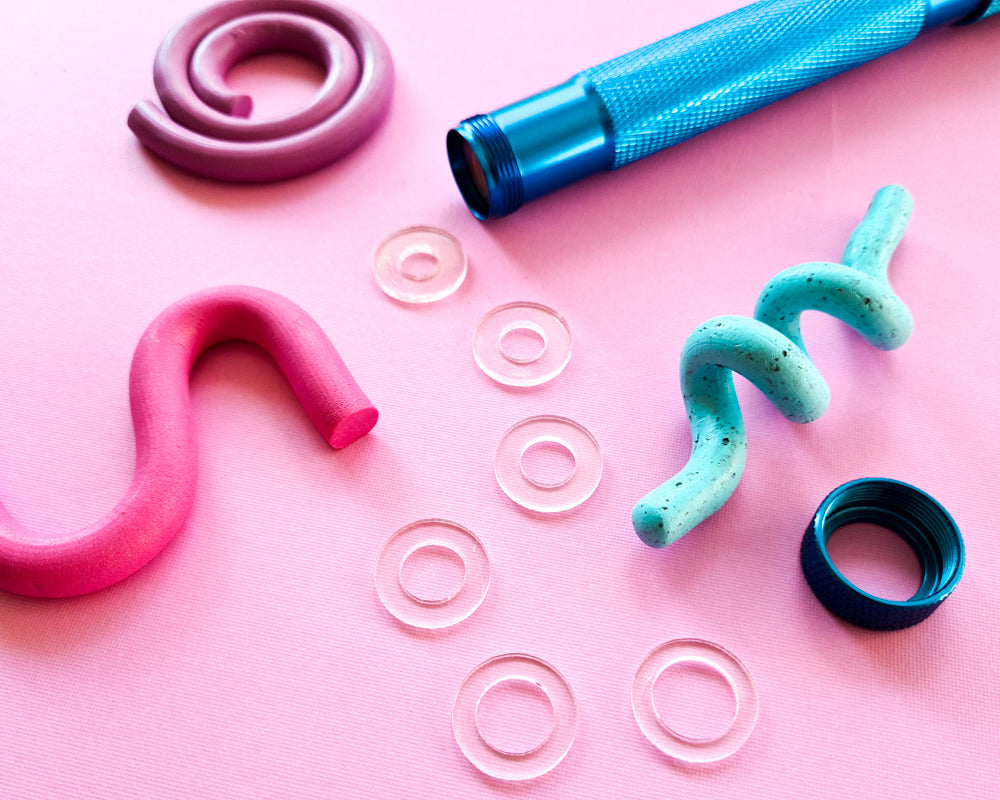 Extruder & Discs – Blackbird and Violet