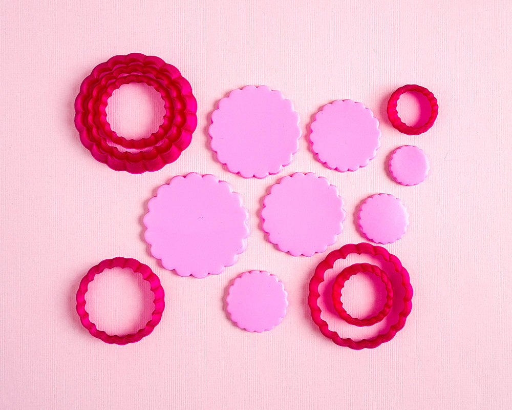 Circle [Scalloped] Shape Cutters – Blackbird and Violet